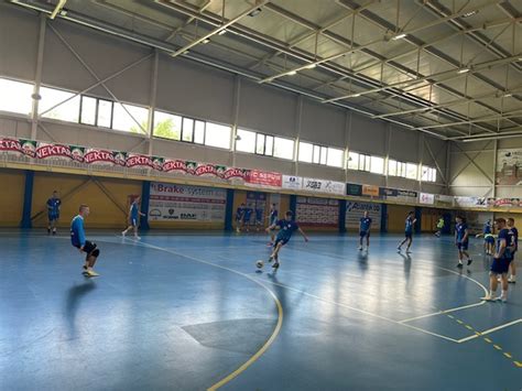 ЈУ Средња школа Никола Тесла Теслић