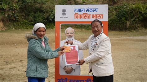 Felix Inspects Wtp Of 1 Mld Capacity Distributes Lpg Connection Cards Arunachal Observer