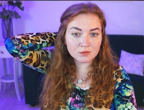 Lucy Gl Nude On Cam Live Sex Chat On Fapchat