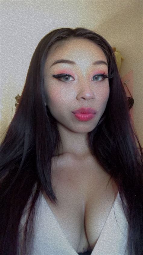 Selfies Scrolller