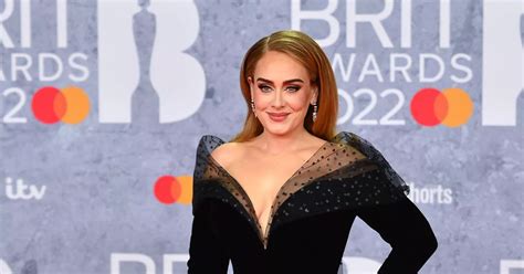 Adele Sparks Engagement Rumours As Fans Notice Huge Rock On Ring Finger At Brits Daily Star