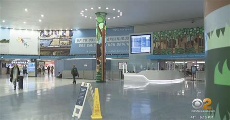 New Art Installation On Display At New Yorks Penn Station Cbs New York