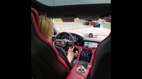 포르쉐 타이칸 차주 21살 여자 Youtube