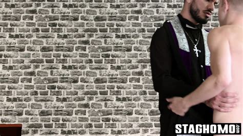 Jaw Breaking Unreal Cock Pries Little Mouth Wide Open Eporner