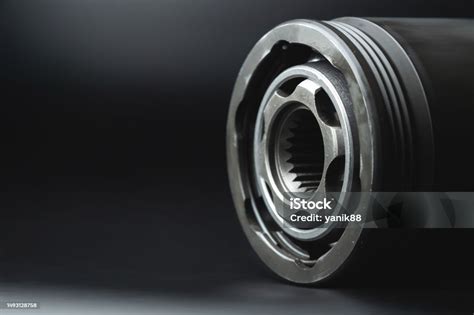 검은색 배경에 새로운 이력서 조인트 등속 조인트 새 예비 부품 구에 대한 스톡 사진 및 기타 이미지 구 금속 다양 Istock