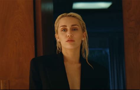 Miley Cyrus Love Letter To La Endless Summer Vacation