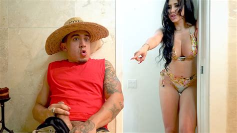 Mom Son Blowjob Couple Have Oral And Wild Sex Outside Before He