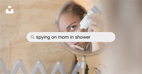 Spying On Mom In Shower Pictures Download Free Images On Unsplash