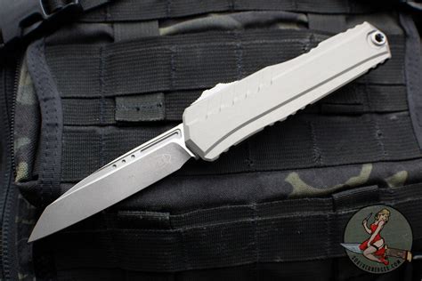 microtech cypher ii 2024 single edge natural clear finished handle