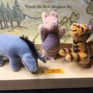 Vintage Steiff Winnie The Pooh Miniature Set Limited Edition Collectors