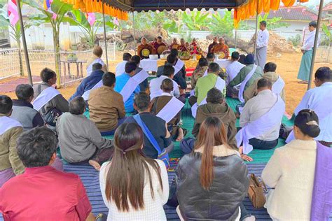 ထေရဝါဒဗုဒ္ဓသာသနာပြု ဗဟို ကျောင်းတွင် ဆွမ်းစားကျောင်းဆောင်အသစ် တည်ဆောက်ရန် ပန္နက်တော်တင် မင်္ဂလာ