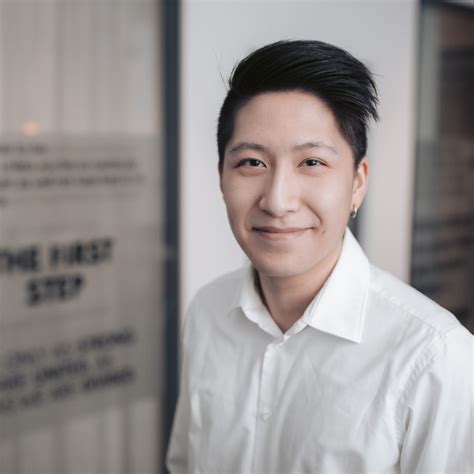 Long Tran S Instagram Twitter Facebook On Idcrawl