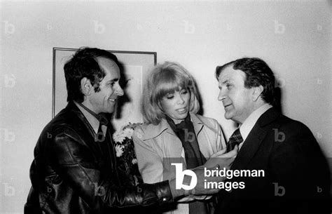 Image Of Le Realisateur Edouard Molinaro Avec Les Acteurs Mireille Darc Et