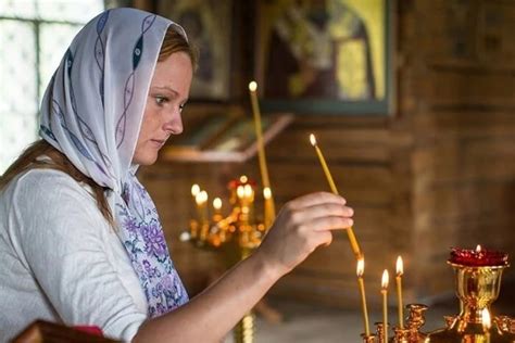 Церковний календар на 2025 рік дати всіх свят постів і поминальних днів