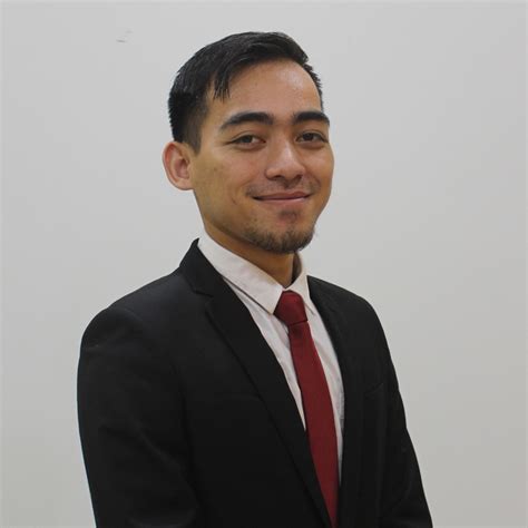 Struktur Organisasi Uum Leads