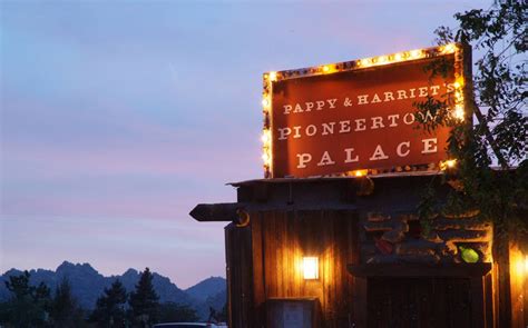 Pappy And Harriets — Pioneertown Motel