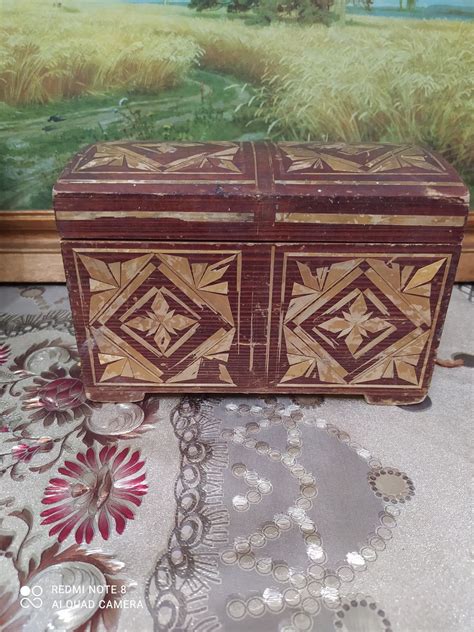 Шкатулка деревянная старинная продам 130 грн Офісні меблі Южноукраїнськ на Olx