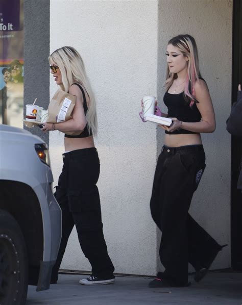 Tori Spelling And Stella Twin In Dazzling Halloween Style 11 01 2024