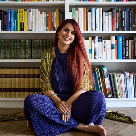 The Spaces In Between Kaur Jaspreet Thapp Manjit 9798887700458