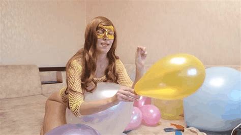 Fun Popping B With A Pin Sweet Bonbon Clips4sale