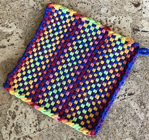 Pin By Diane Maluso On Potholder Loom Potholder Patterns Potholder Loom Weaving Projects