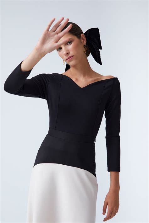 Top Coraxon Ana Puebla