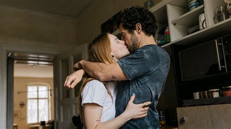 Preguntas De Sexo Que Le Debes Hacer A Tu Pareja GQ