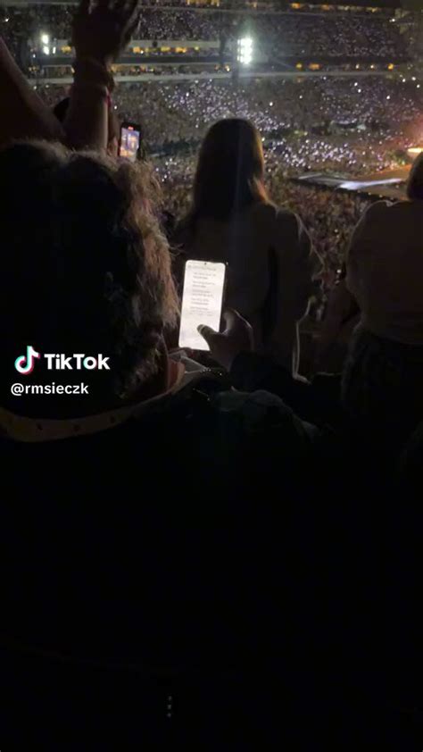 Swiftie Wins On Twitter Hello Again Swifferstruggle Msmnzftqfj Twitter