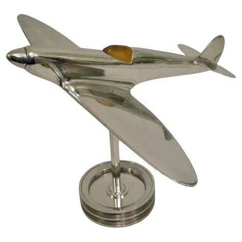 Supermarine Spitfire Airplane Model Desk Sculpture Uk 1930´s For Sale At 1stdibs Model