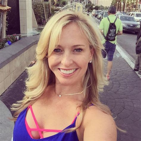 Pamela Holts Biography Wall Of Celebrities