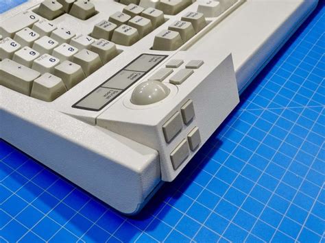 1993 Ibm Model M5 2 59g7982 16 Aug 93 With 25mm Trackball Clickykeyboards