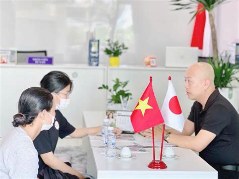3 Cách để Người Lao động Việt Nam đi Làm Việc ở Nước Ngoài