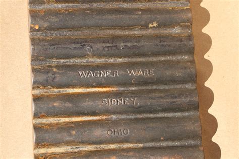 Antique Wagner E Breadstick Pan Old Cast Iron Bake Ware 15 X 725 In