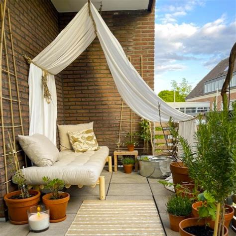 How To Make Your Own Diy Balcony Shade Balcony Boss