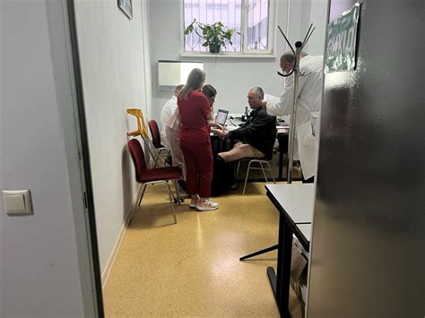 КНП Київська міська клінічна лікарня 12 Kyiv