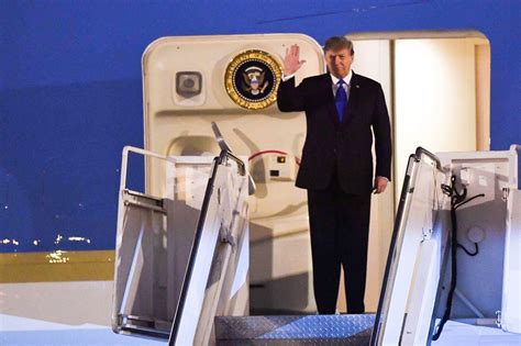 Tổng Thống Mỹ Donald Trump đã Tới Hà Nội