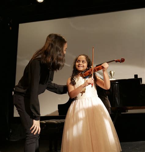 Violin Lessons — Maia Schmidt