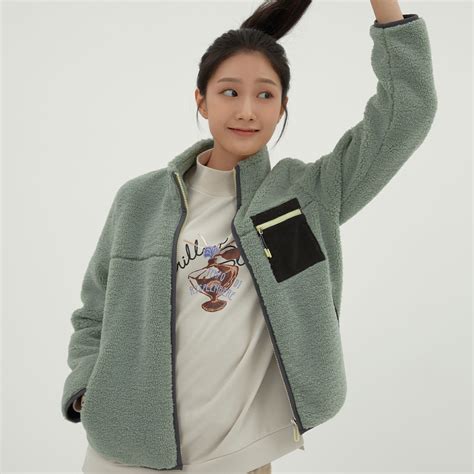 지센 여성 코듀로이 패치 후리스 점퍼 위시버킷