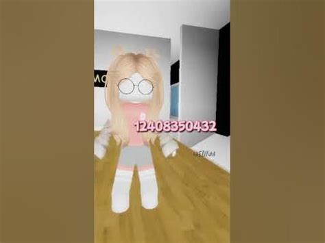 Brookhaven Hair codes girl babe edition brookhaven brookhavenidcodes Футболки для