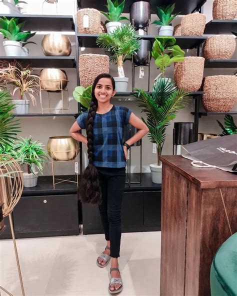 Nithya Sree Rmalluteenvibes