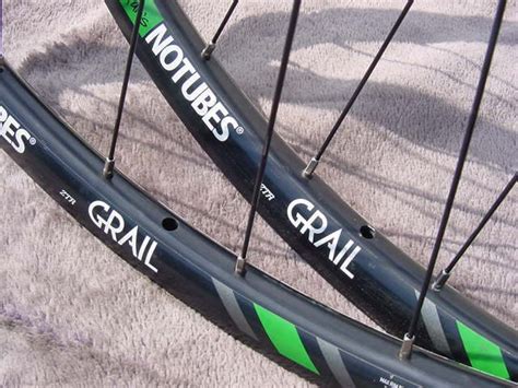 Yahooオークション Stsns Notubes Grail Ztr 700c 15qr135㎜