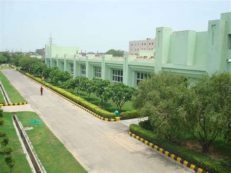 Spark Minda Office Photos Glassdoor