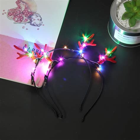 Nuevos Colores Aleatorio Cabello Con LED Inter Grandado