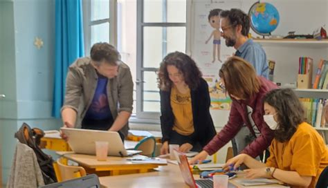 Formacion Continua Dels Regents Calandreta Aprene