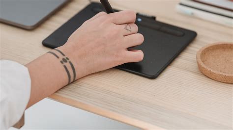 Create A Dotted Line In Adobe Illustrator How To Create A Dotted Line In Adobe Illustrator