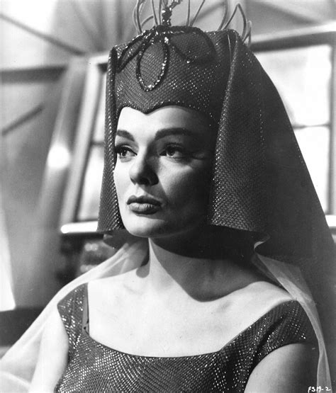 Marilyn Hanold Čsfdcz