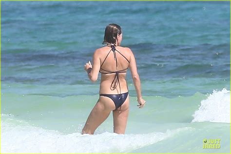 Photo Jerry Oconnell Rebecca Romijn Beach Day 21 Photo 4900631