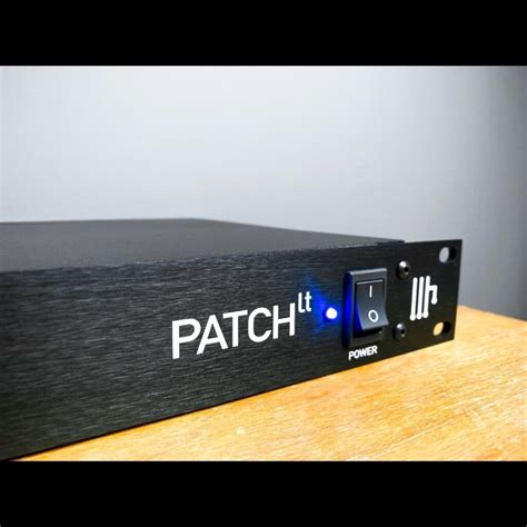 Flock Audio PATCH LT X Point Digitally Controlled Analog Patchbay AWAVE