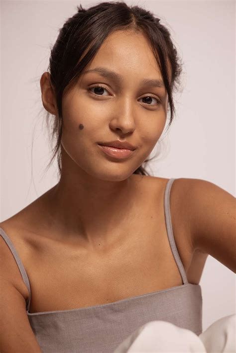 Iso Model Management Dia Bastaou