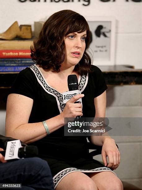 2033 Allison Tolman Fotos Und Hochauflösende Bilder Getty Images